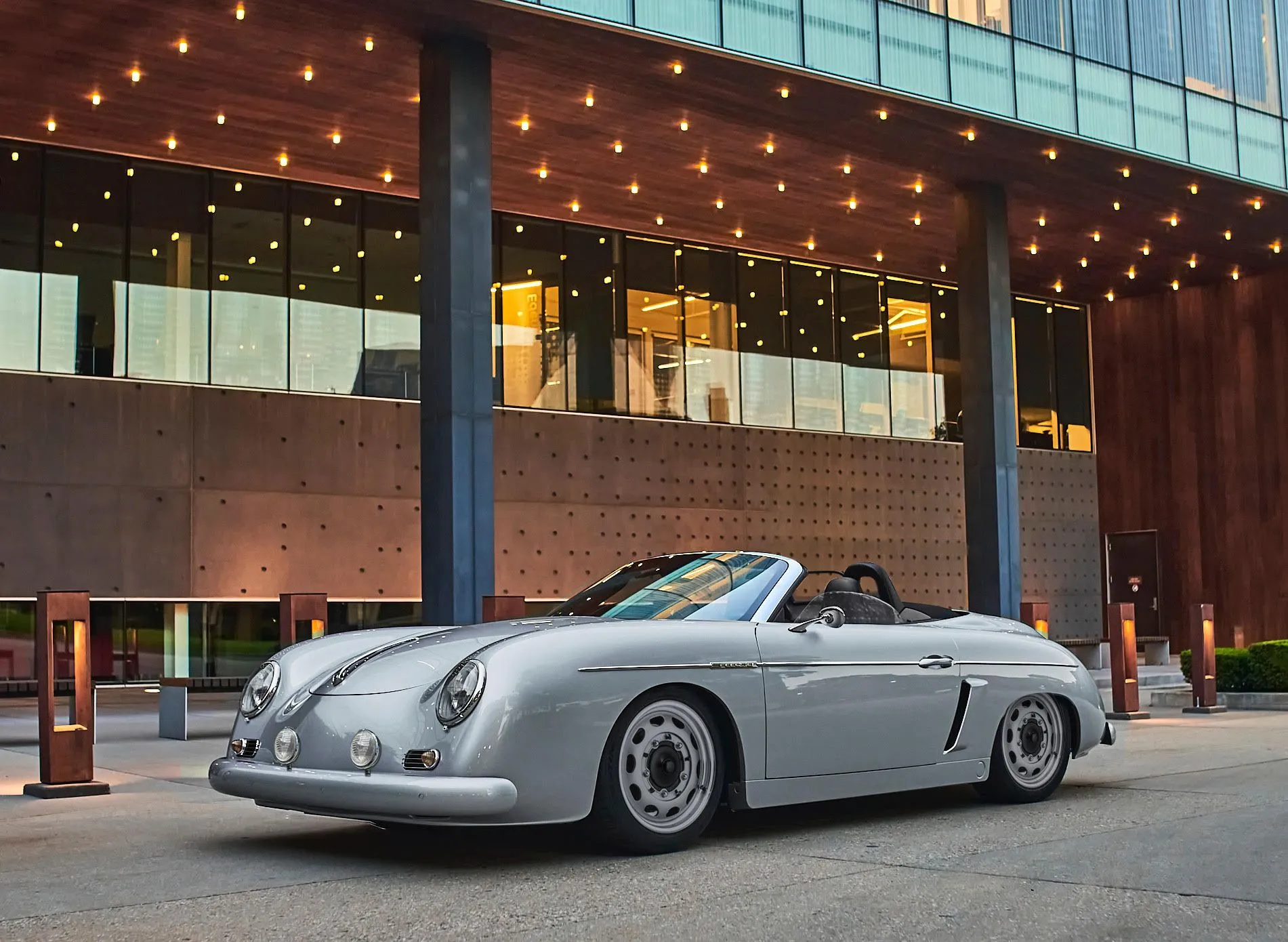 Ce speedster néo-rétro veut sauver la Boxster thermique avant qu’il ne ...
